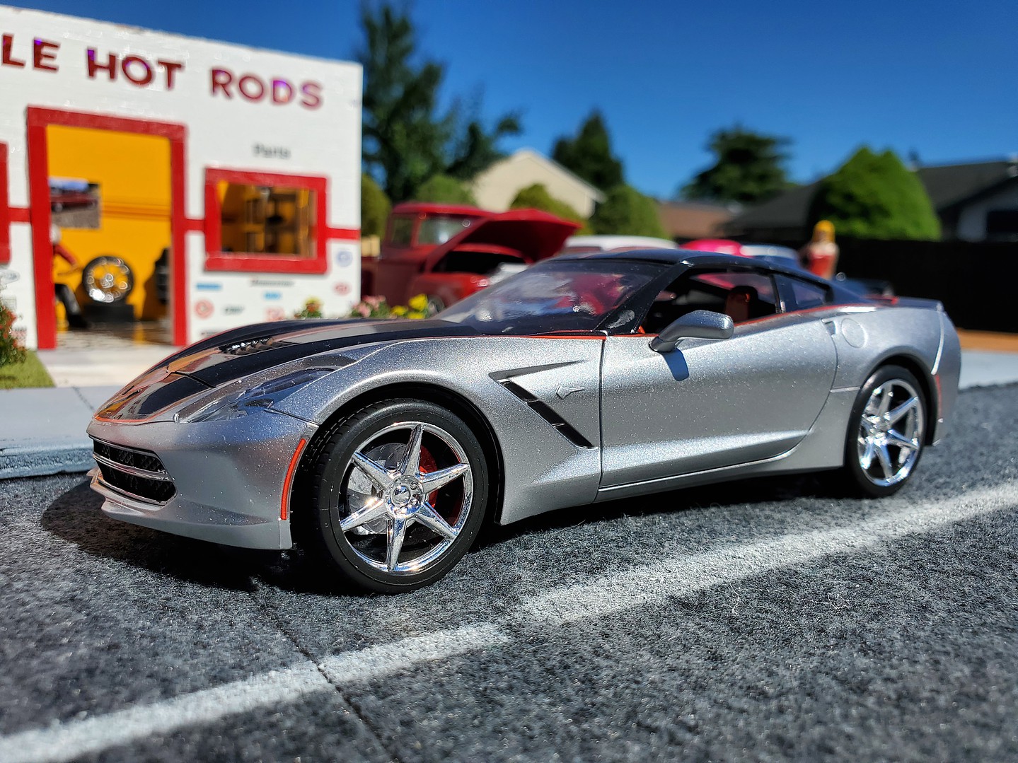 Foose Corvette Stingray -- Plastic Model Car Kit -- 1/25 Scale ...