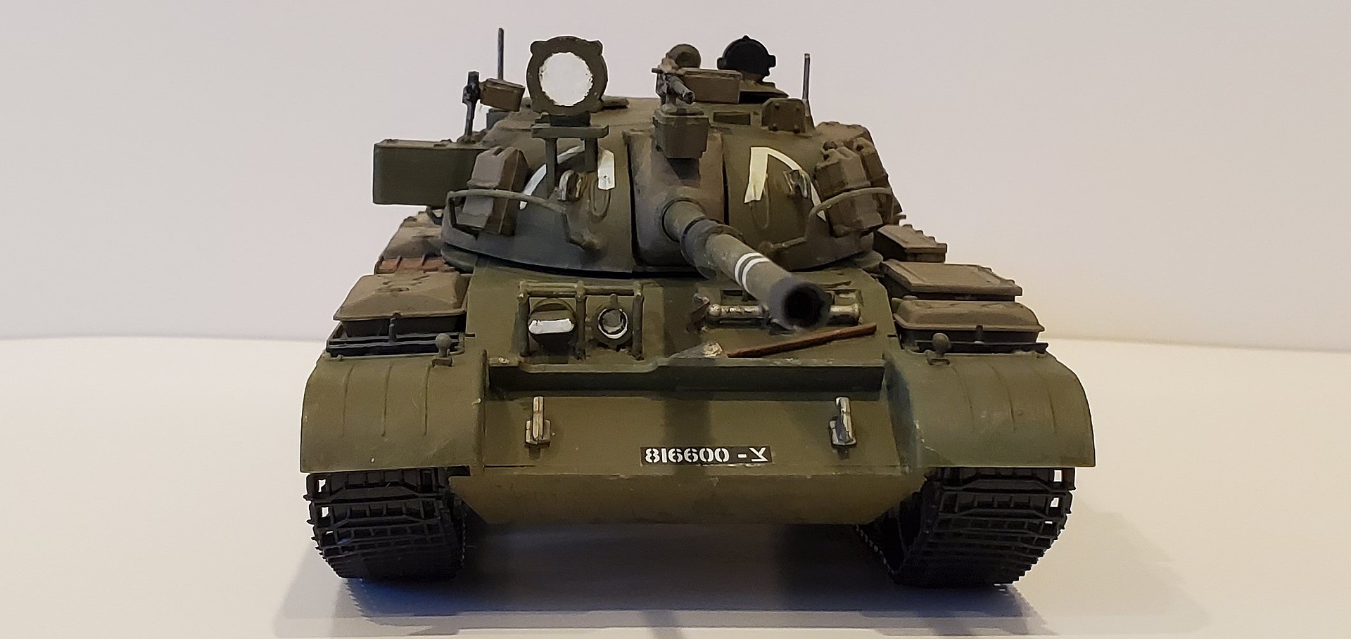 USSR T55 Tank (Re-Issue) -- Plastic Model Military Vehicle Kit -- 1/35 Scale -- #415 pictures by ...