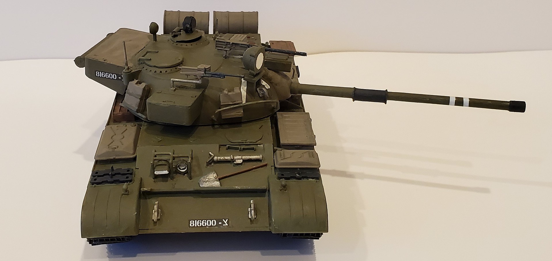 USSR T55 Tank (Re-Issue) -- Plastic Model Military Vehicle Kit -- 1/35 ...