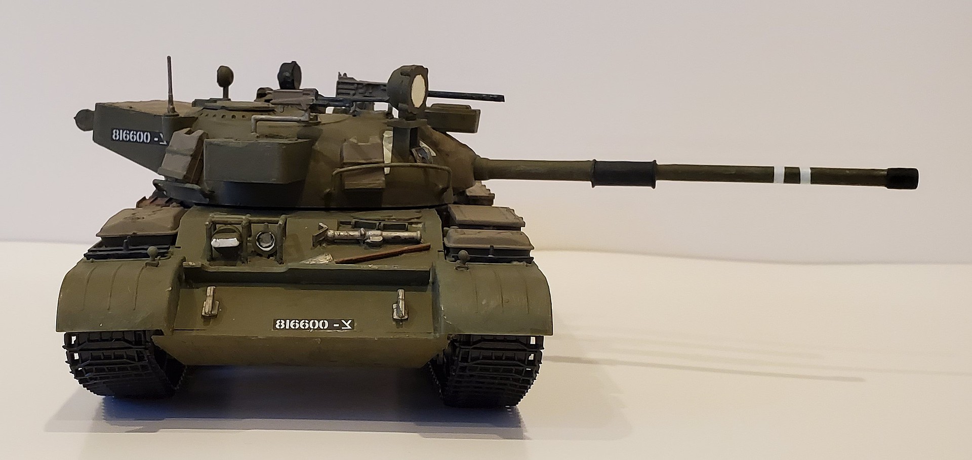 USSR T55 Tank (Re-Issue) -- Plastic Model Military Vehicle Kit -- 1/35 ...