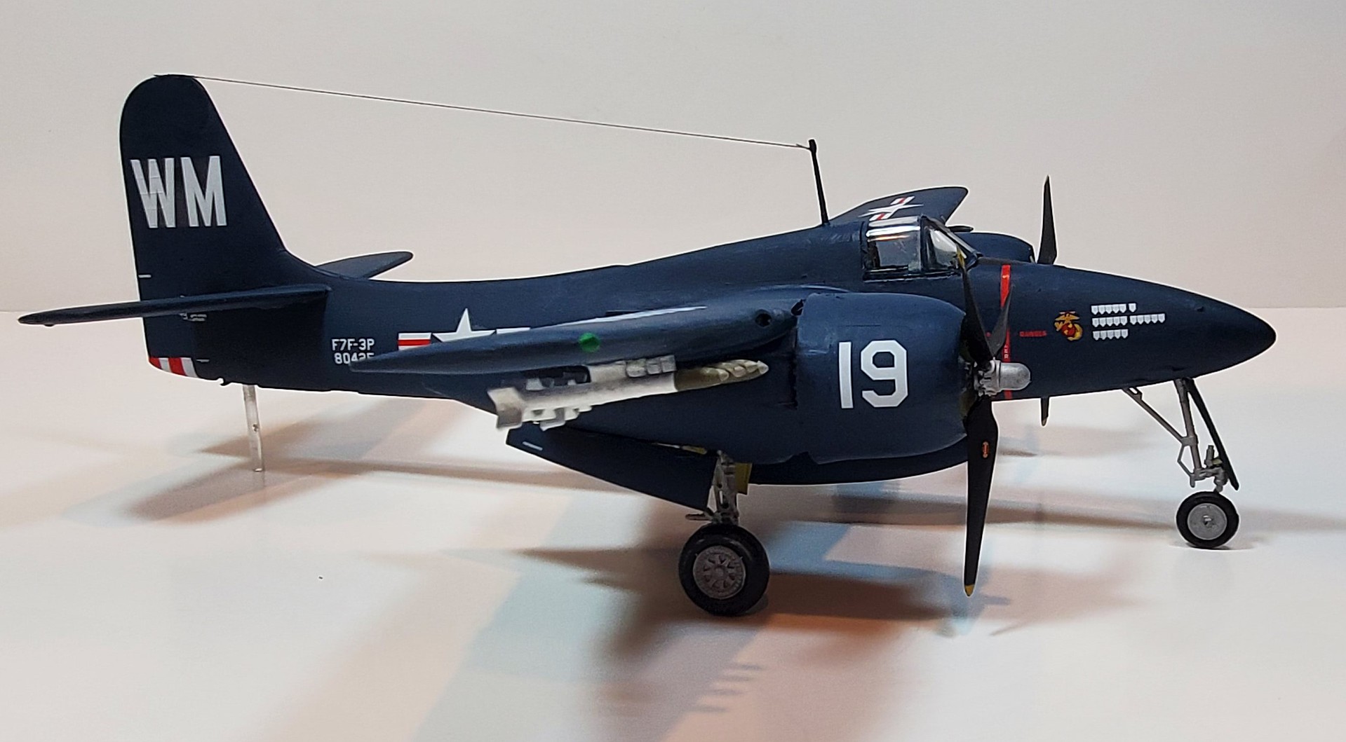 F7F-3 Tigercat -- Plastic Model Airplane Kit -- 1/48 Scale -- #2756s ...