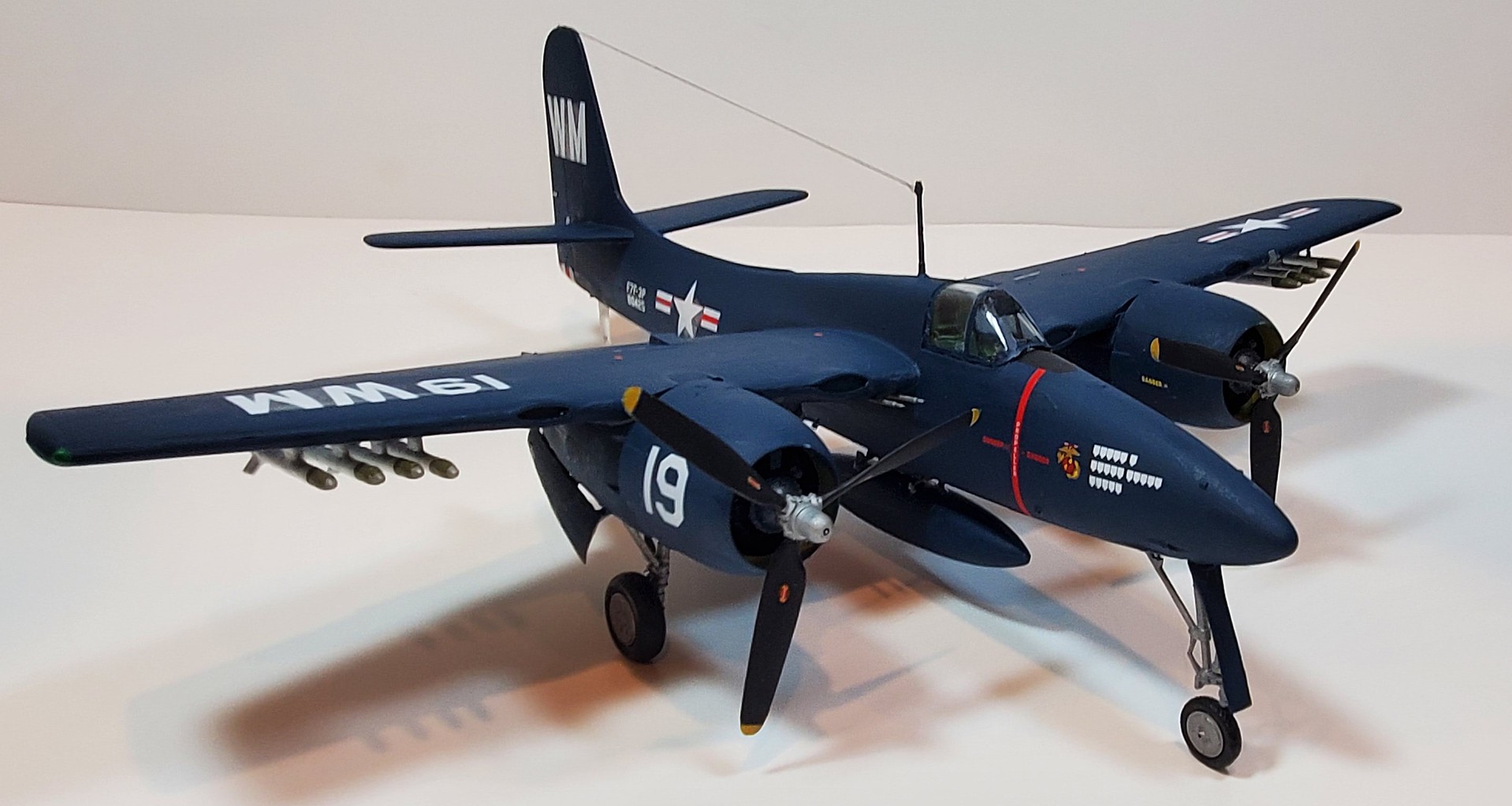 F7F-3 Tigercat -- Plastic Model Airplane Kit -- 1/48 Scale -- #2756s ...