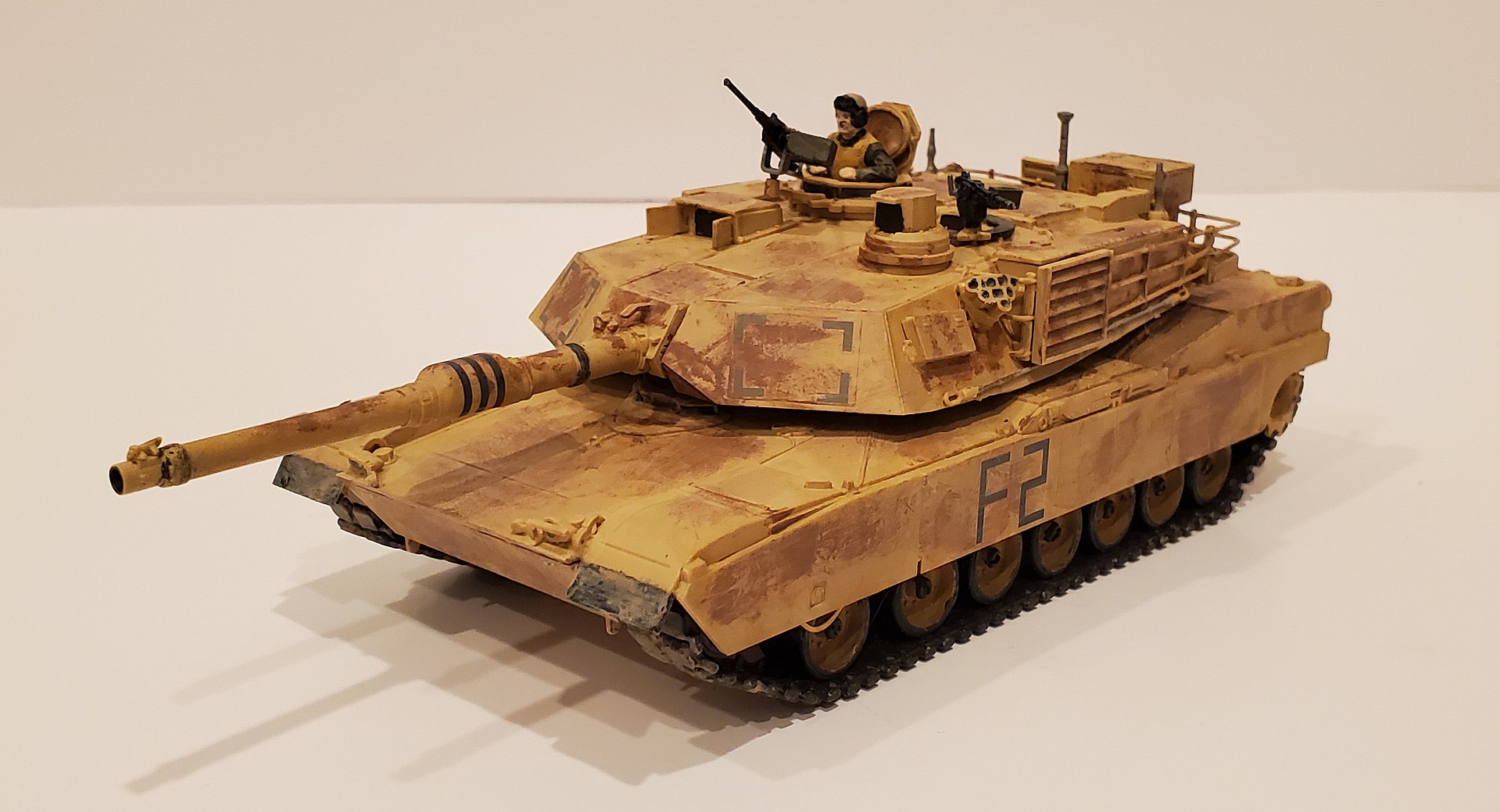 M1A2 Abrams -- Plastic Model Military Vehicle Kit -- 1/48 Scale ...