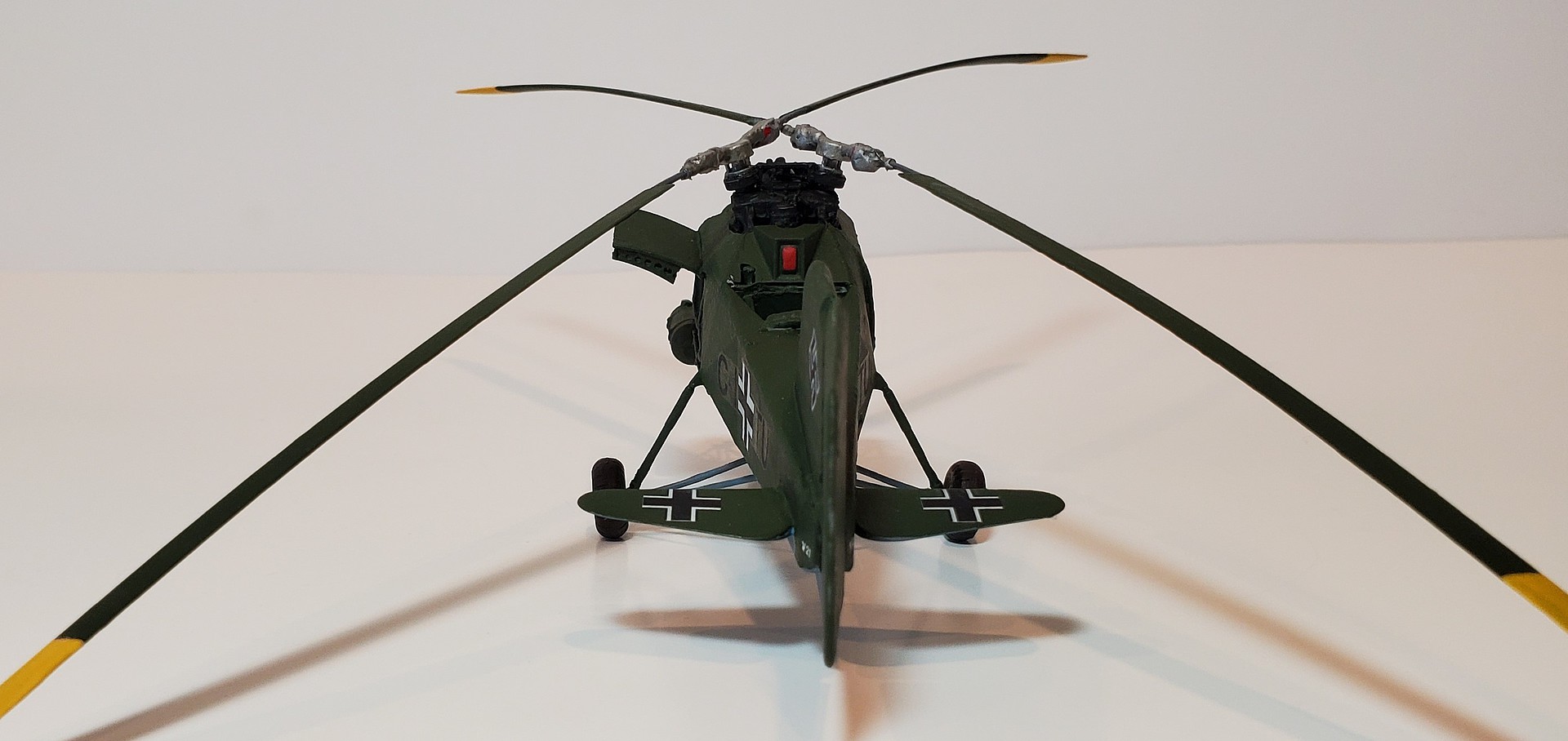 FL282 V21 Kolibri Single-Seat German -- Plastic Model Helicopter Kit ...