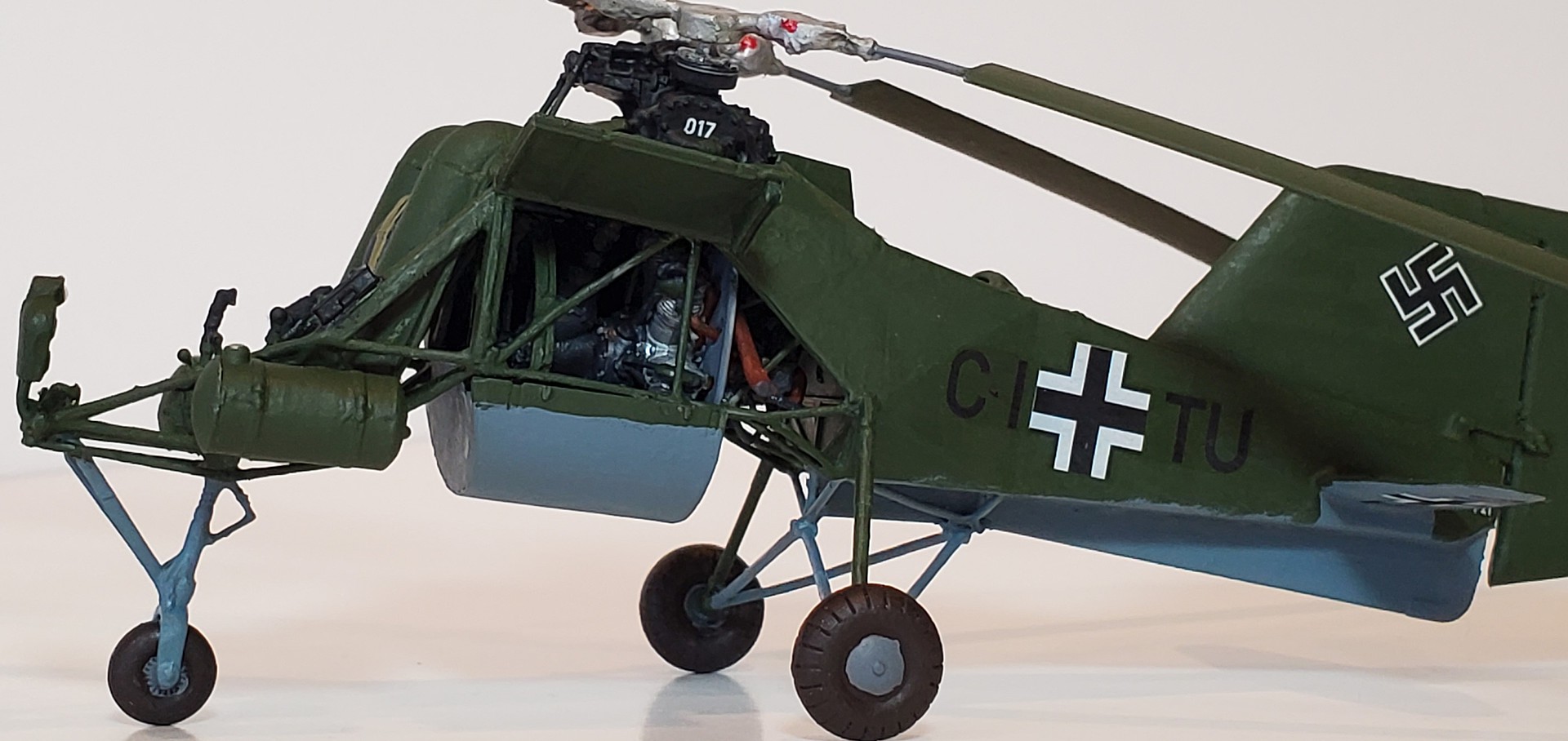 FL282 V21 Kolibri Single-Seat German -- Plastic Model Helicopter Kit ...