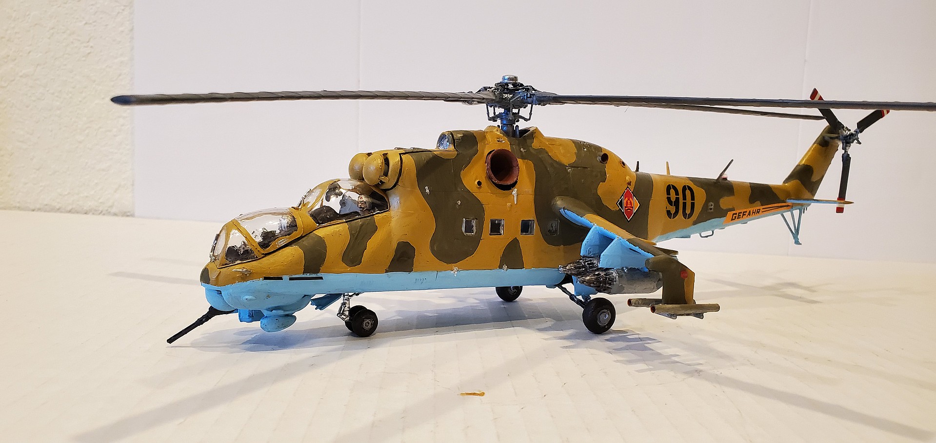 MiL24 Hind -- Plastic Model Helicopter Kit -- 1/48 Scale -- #855856 ...