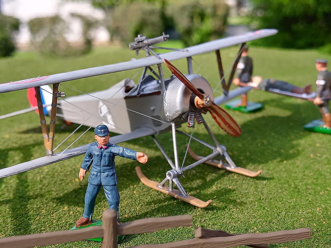 WWI Nieuport Ni17 French BiPlane Fighter -- Plastic Model Airplane Kit ...