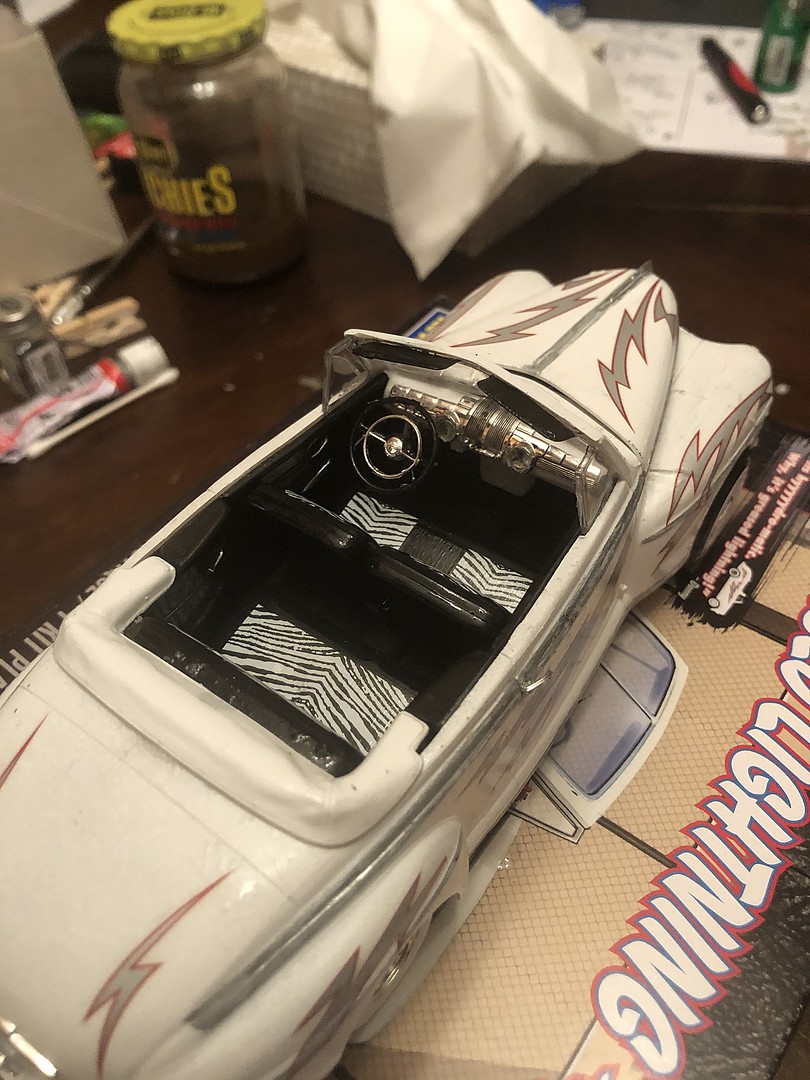 Greased Lightning 1948 Ford Convertible -- Plastic Model Car Kit -- 1/ ...
