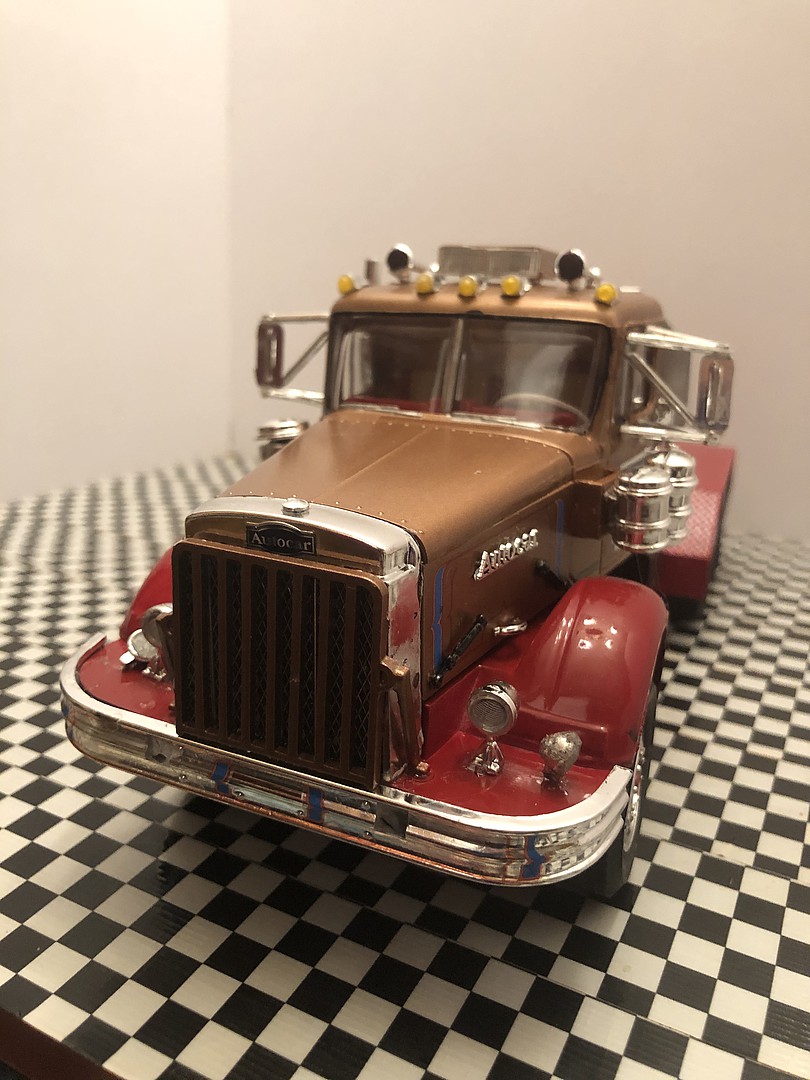 Autocar A64B Semi Tractor -- Plastic Model Truck Kit -- 1/25 Scale ...