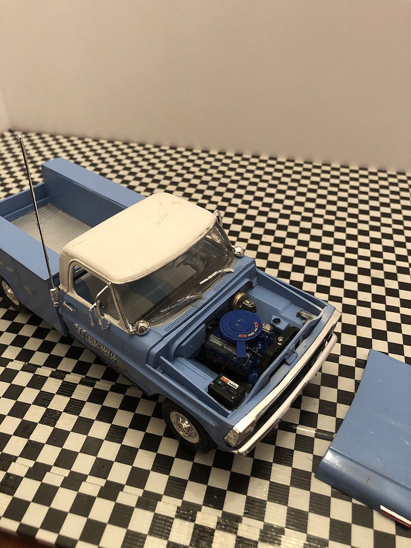 1967 Ford F100 Service Bed Pickup Truck -- Plastic Model Vehicle Kit ...