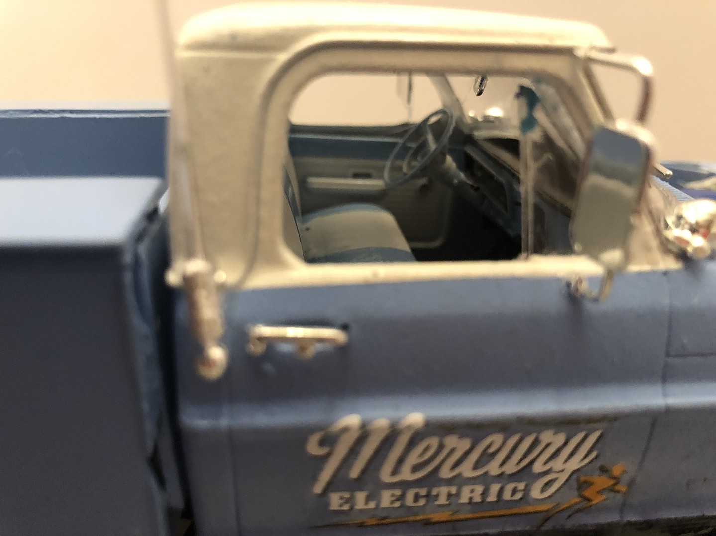 1967 Ford F100 Service Bed Pickup Truck -- Plastic Model Vehicle Kit ...