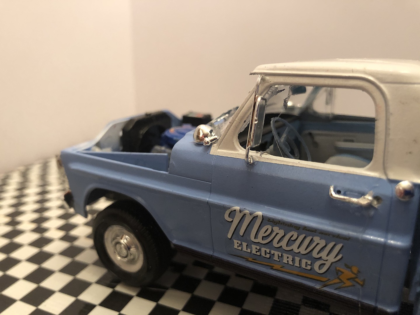 1967 Ford F100 Service Bed Pickup Truck -- Plastic Model Vehicle Kit ...