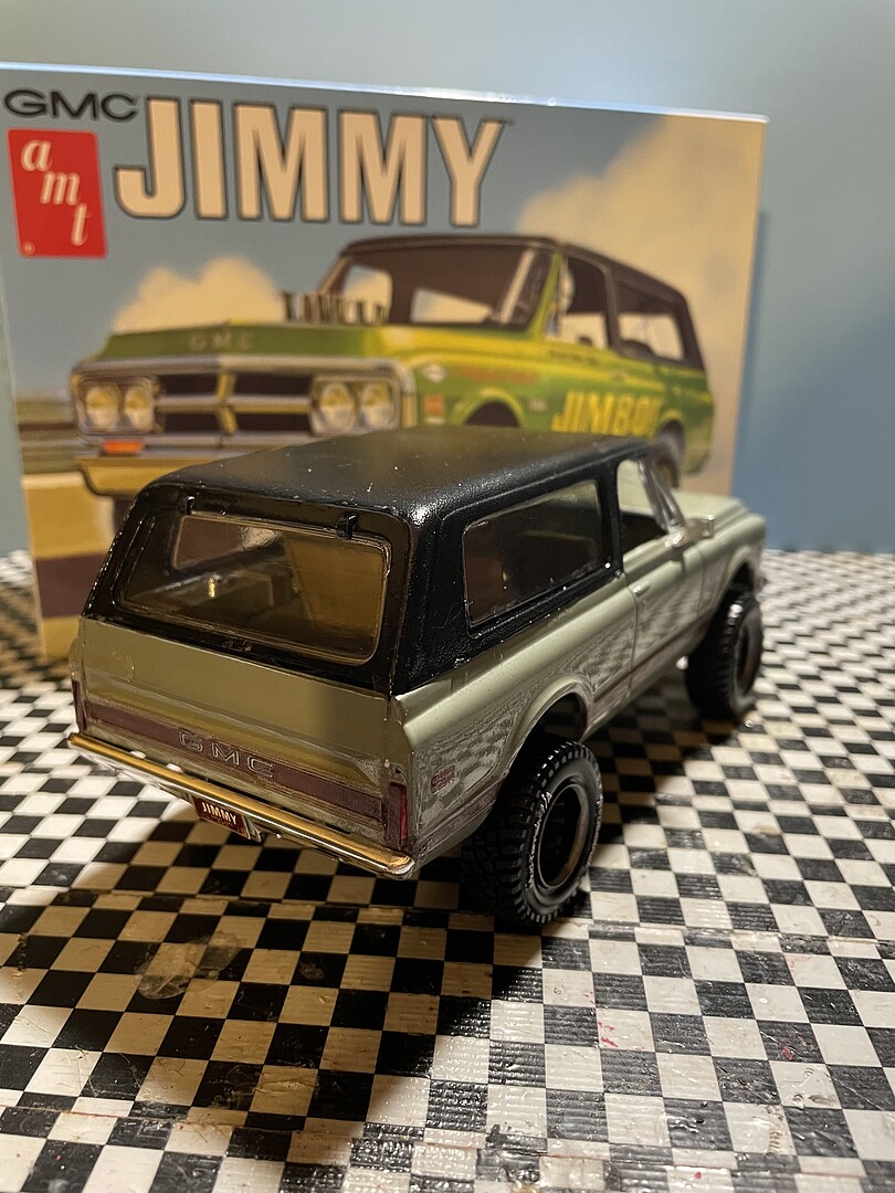 1972 GMC Jimmy -- Plastic Model Truck Vehicle Kit -- 1/25 Scale ...