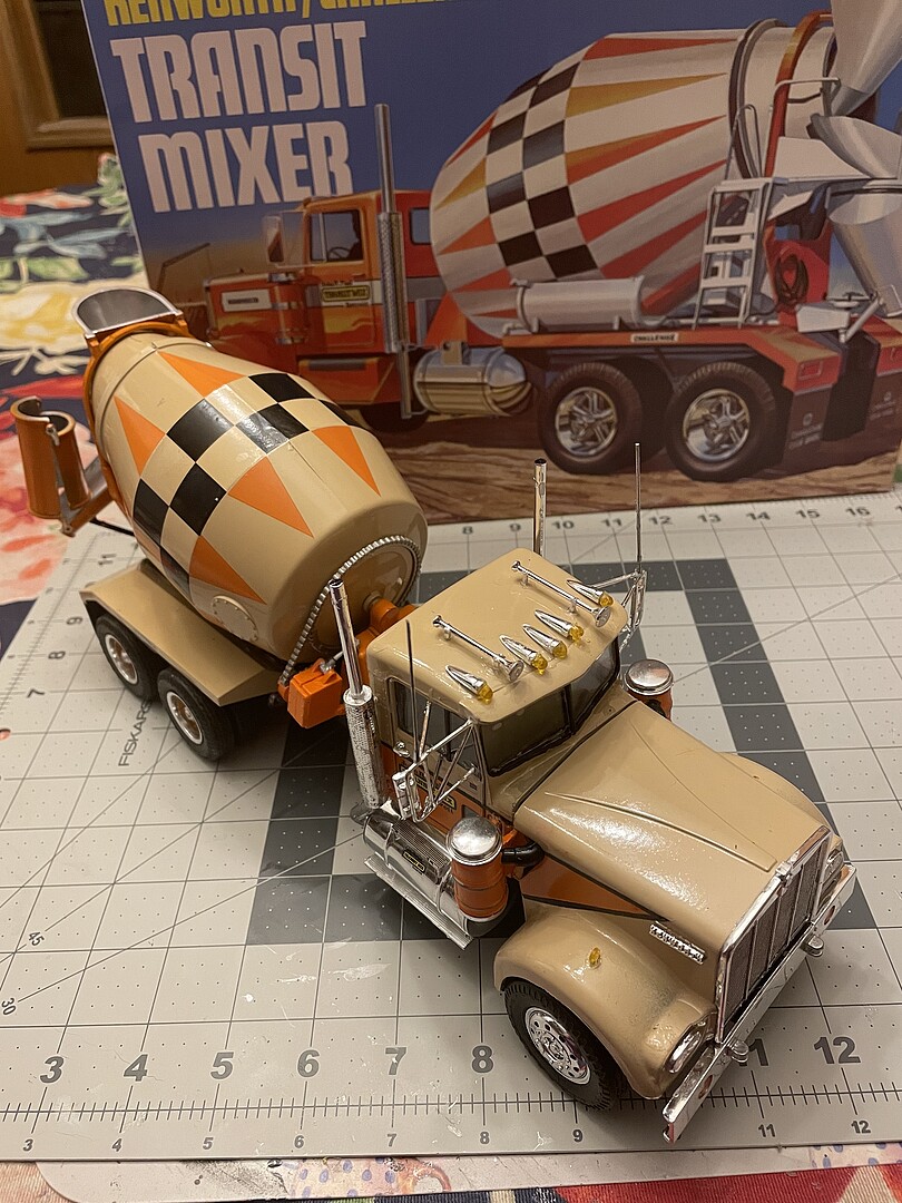 Kenworth/Challenge Transit Cement Mixer -- Plastic Model Truck Vehicle ...