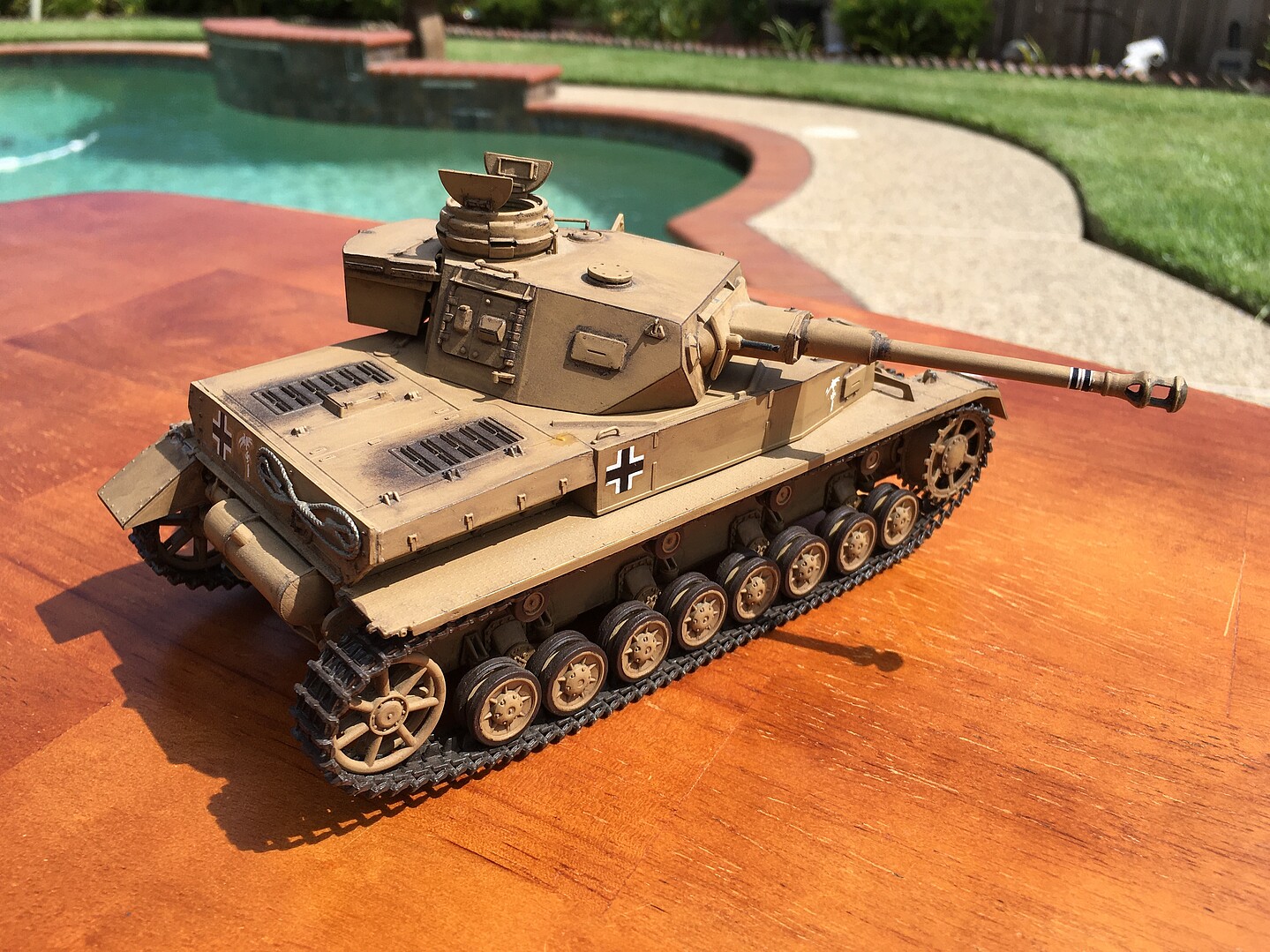 German Panzer IV Tank -- Plastic Model Military Vehicle Kit -- 1/35 ...