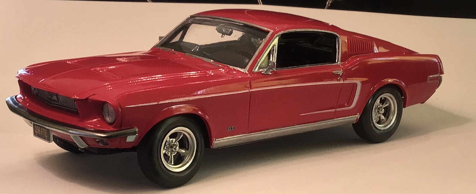 1968 Mustang GT 2'n1 -- Plastic Model Car Kit -- 1/25 Scale -- #854215 ...