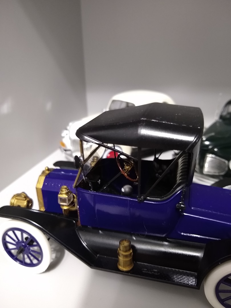 1/24 1913 Ford Model T Roadster -- Plastic Model Car Kit -- 1/24 Scale ...