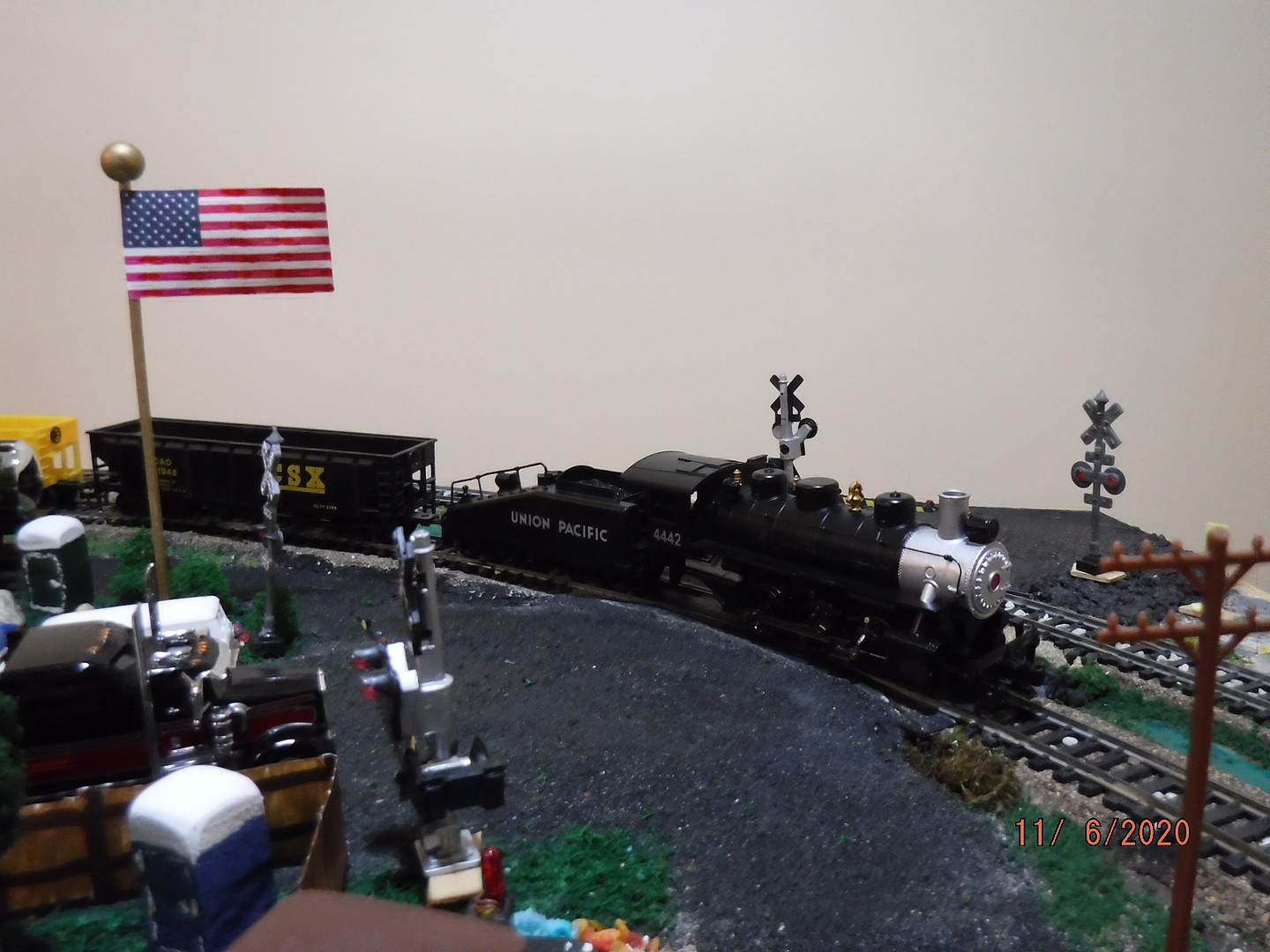 USRA 0-6-0 w/Smoke Tender UP #4442 -- HO Scale Model Train Steam ...