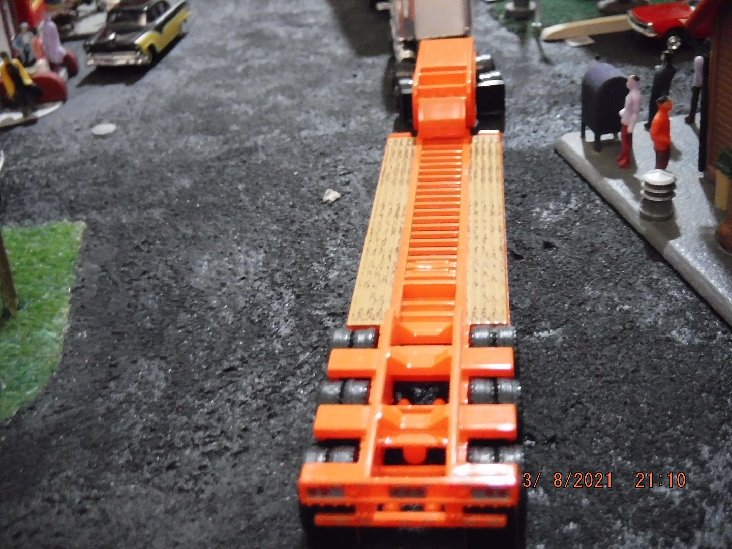 3 Axle Lowboy Trailer -- HO Scale Model Railroad Vehicle -- #5489 ...