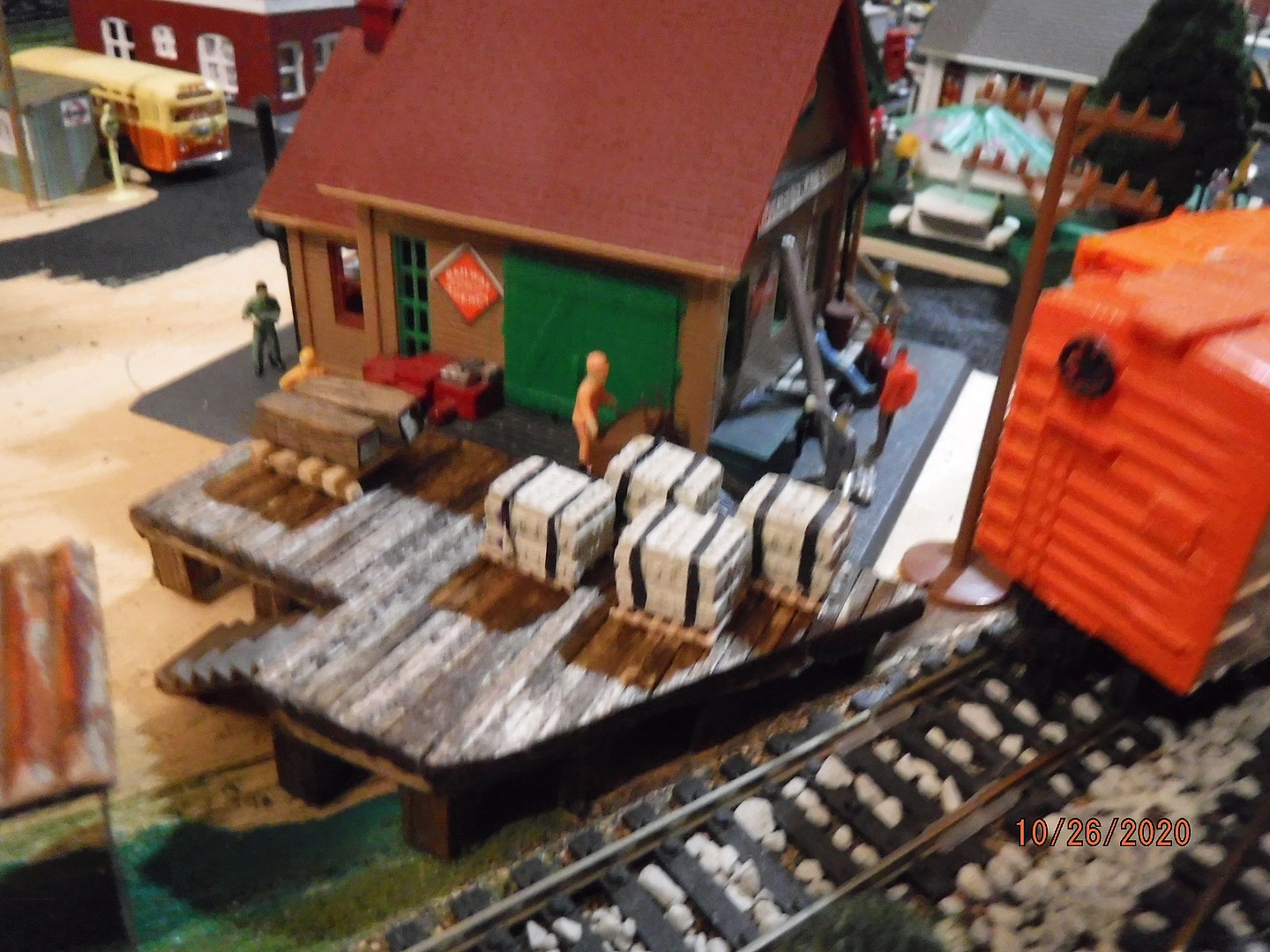 Banded Concrete Blocks on Pallets -- Model Railroad Building Accessory ...