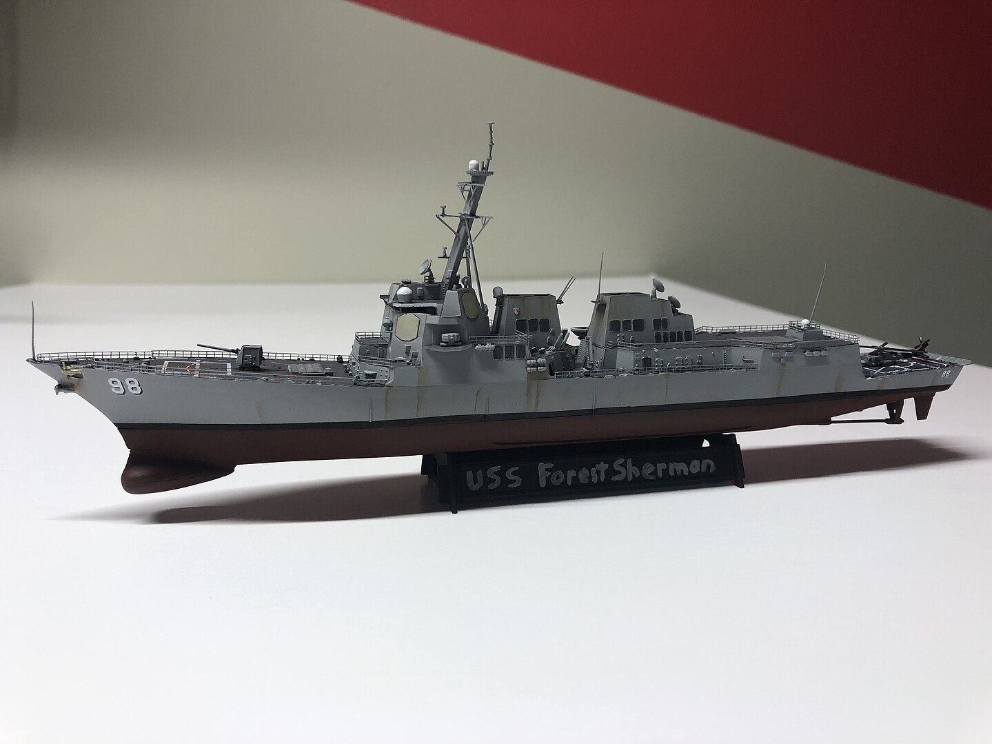 Gallery Pictures HobbyBoss USS Forrest Sherman DDG-98-700 Plastic Model ...