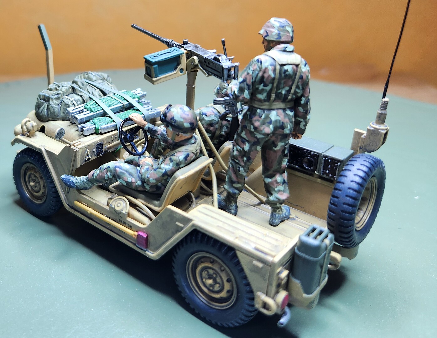 US M151A2 w/Tow Launcher -- Plastic Model Military Vehicle Kit -- 1/35 ...