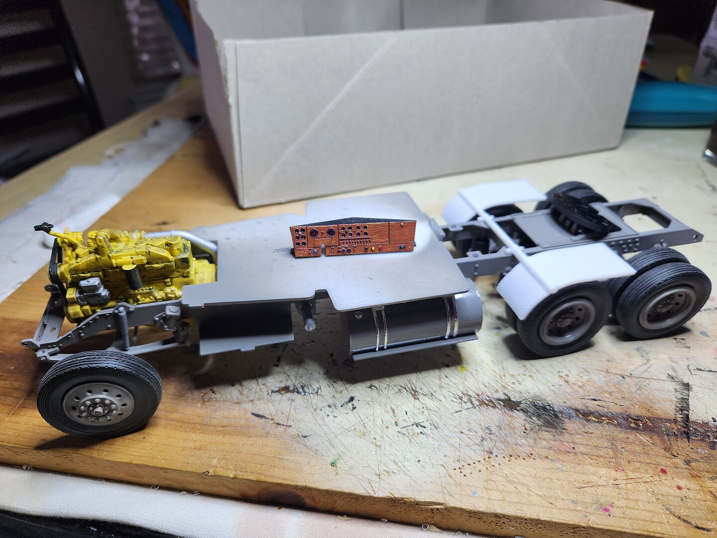 Kenworth W900 -- Plastic Model Truck Kit -- 1/25 Scale -- #851507 ...