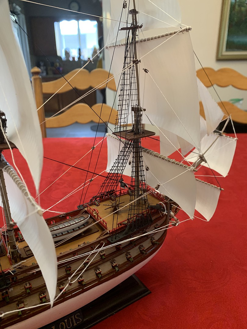 Le Royal Louis Sailing Ship -- Plastic Model Sailing Ship Kit -- 1/200 ...