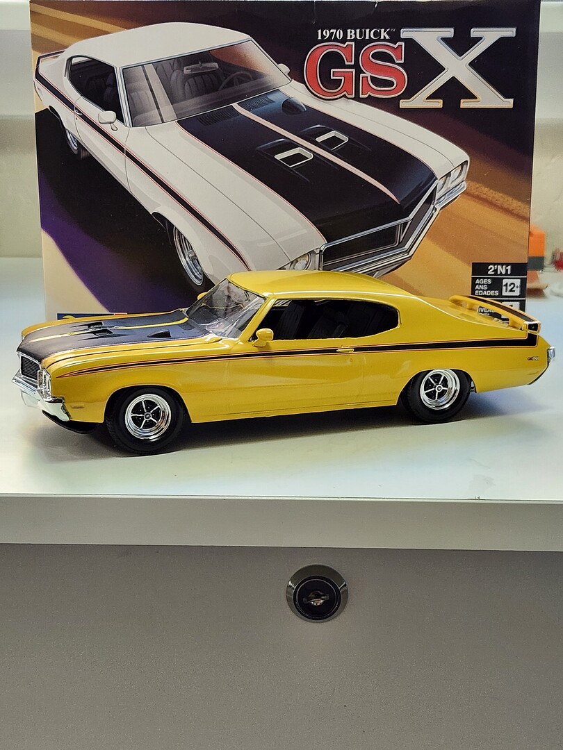 1970 Buick GSX (2 in 1) -- Plastic Model Car Kit -- 1/24 Scale ...