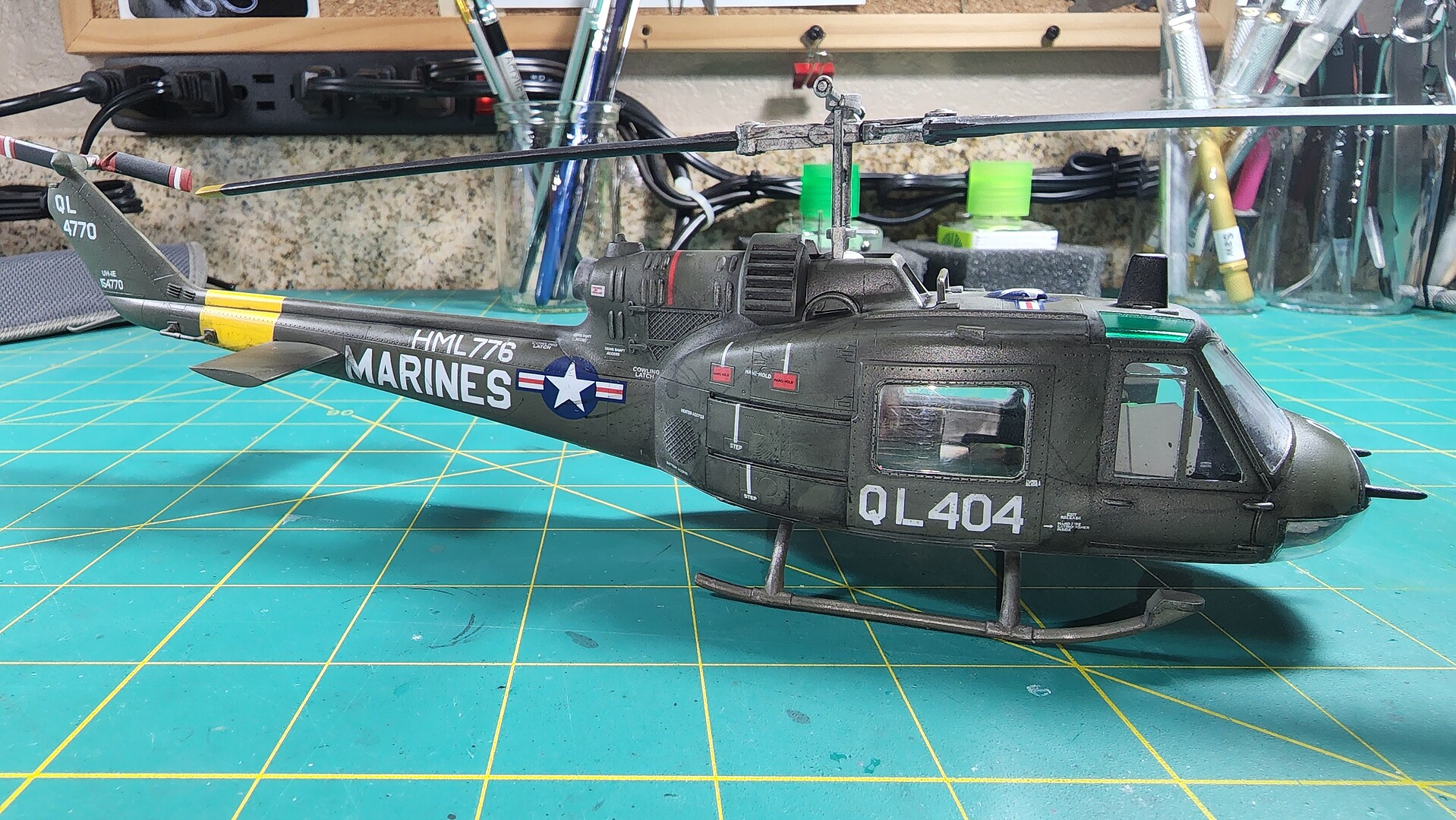 UH-1C Huey -- Plastic Model Helicopter Kit -- 1/48 Scale -- #hy85803 ...