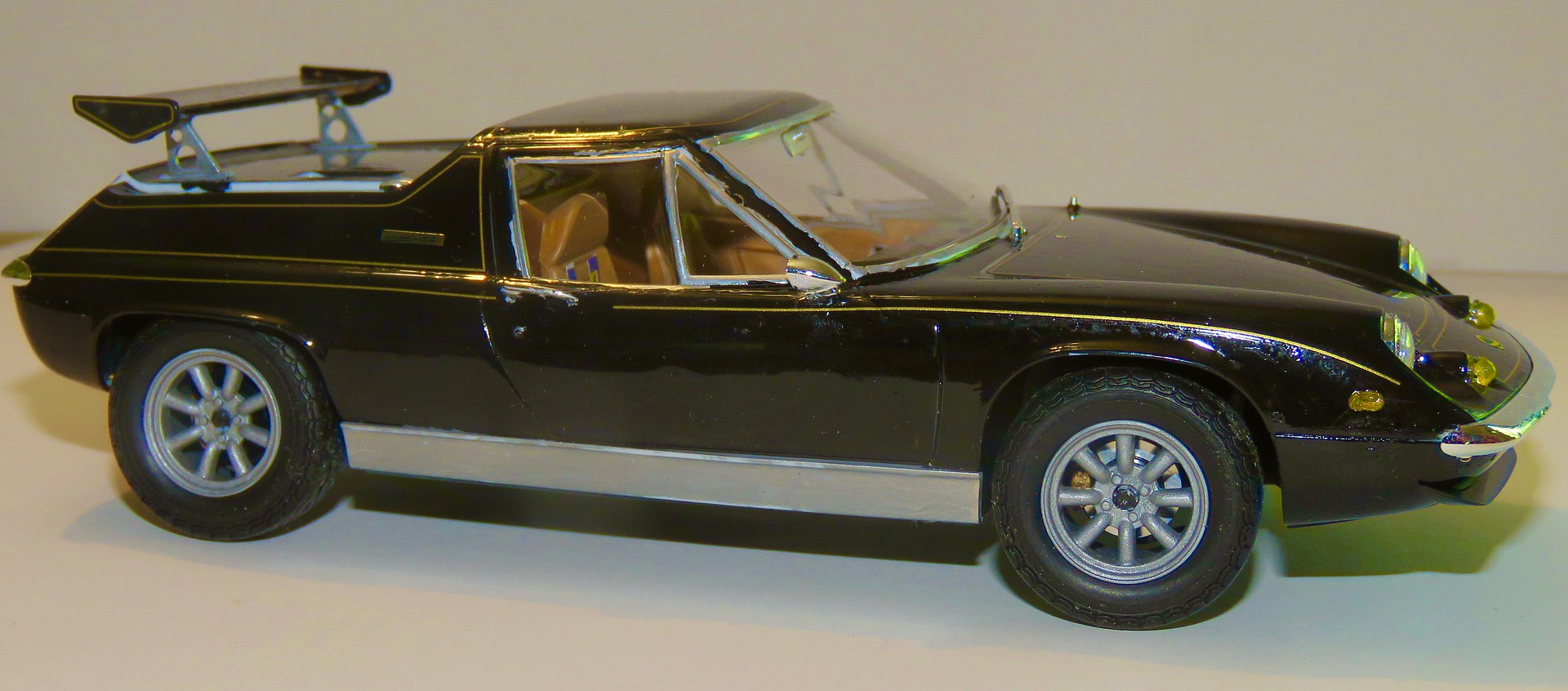 Lotus Europa Special Sports Car -- Plastic Model Car Vehicle Kit -- 1/ ...