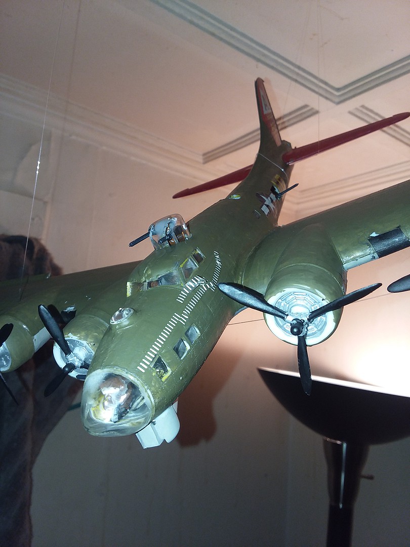 Gallery Pictures Lindberg B-17 Flying Fortress Military Aircraft ...