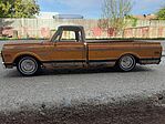Gallery Images of AMT 1972 Chevy Pickup Truck w/Coca-Cola Vend Machine
