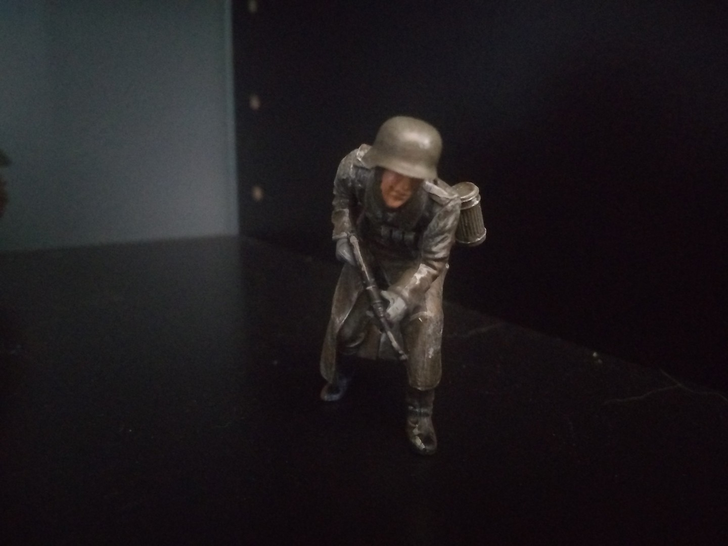 German Assault Infantry w/Winter Gear -- Plastic Model Military Figure ...