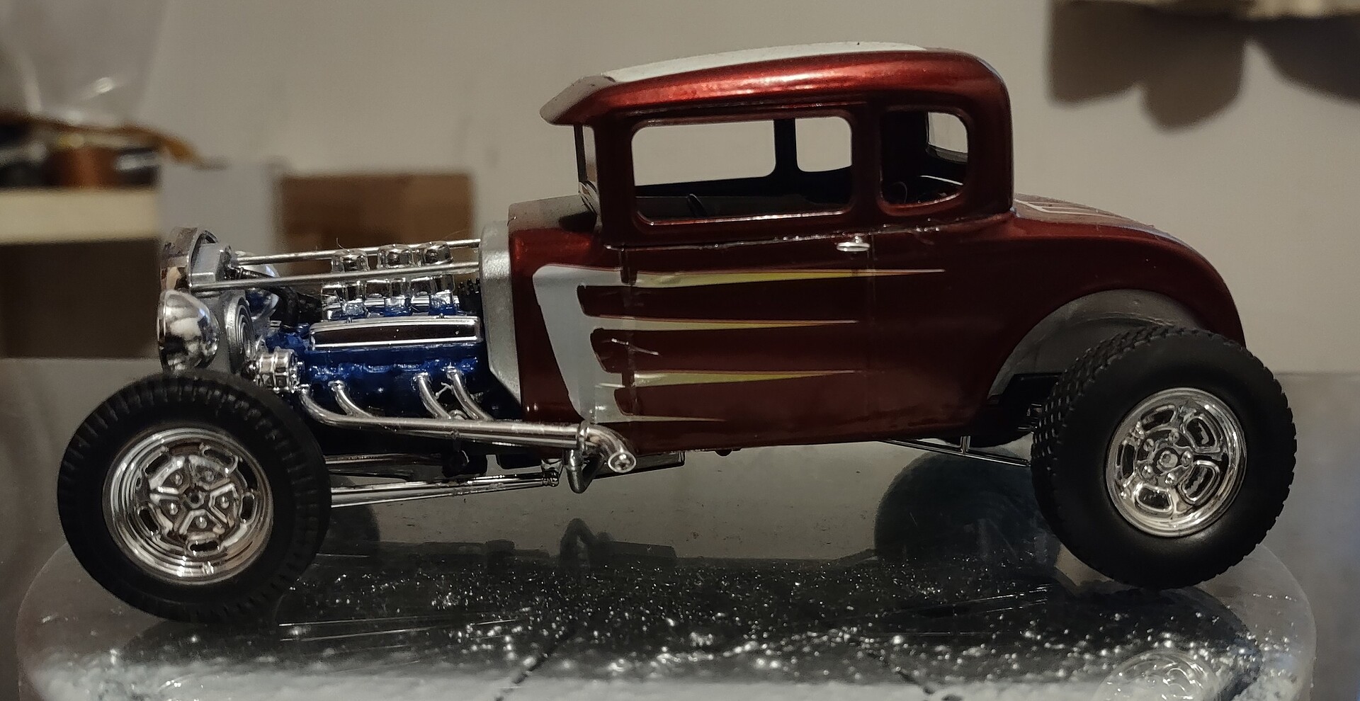 Gallery Pictures Revell-Monogram 1930 Ford A Coupe (2 in 1) Plastic ...