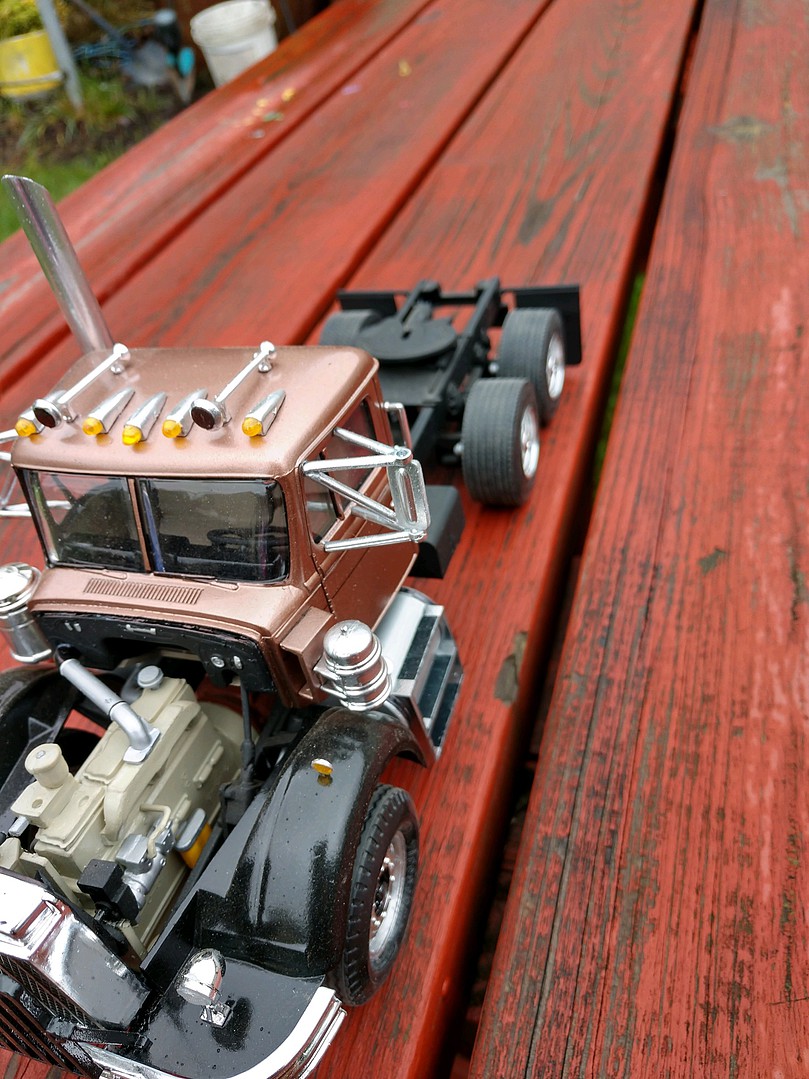 Autocar A64B Semi Tractor -- Plastic Model Truck Kit -- 1/25 Scale ...