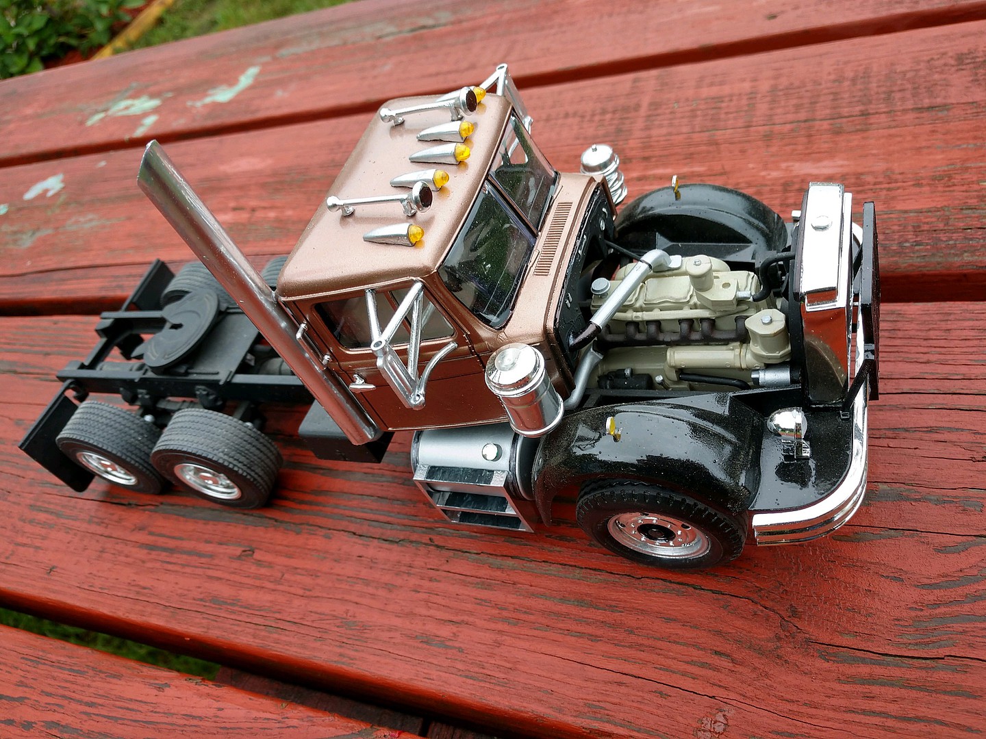 Autocar A64B Semi Tractor -- Plastic Model Truck Kit -- 1/25 Scale ...