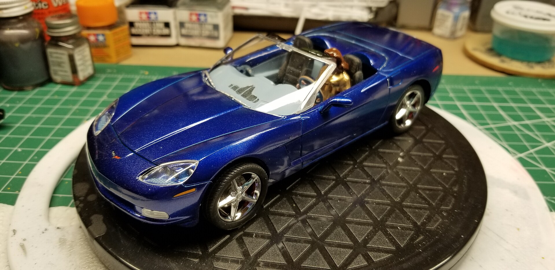 Vette Magazine/2012 Corvette Coupe & Convertible -- Plastic Model Car ...