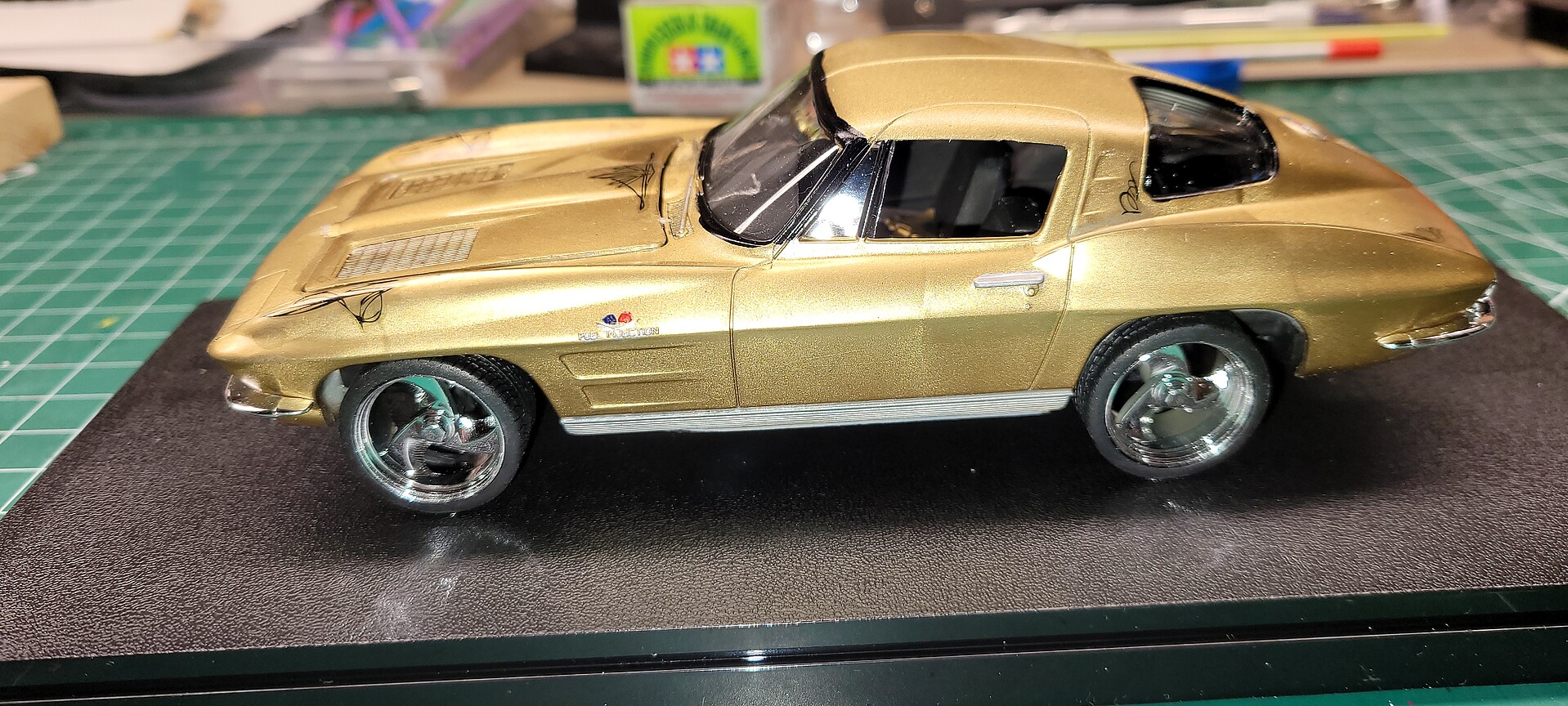 1963 CORVETTE -- Plastic Model Car Kit -- 1/25 Scale -- #861 pictures ...