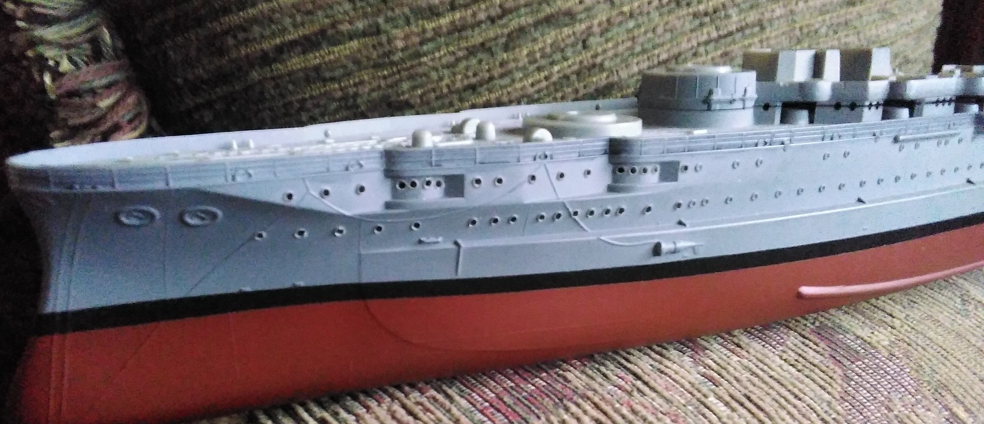 USS Arizona Battleship -- Plastic Model Military Ship Kit -- 1/426 ...