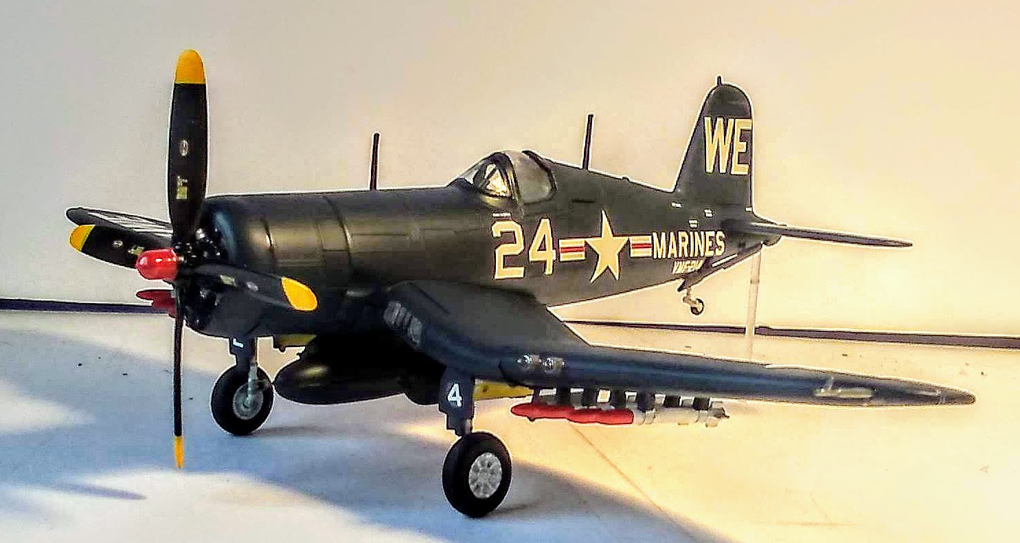 F4U4 Corsair Fighter -- Plastic Model Airplane Kit -- 1/48 Scale ...