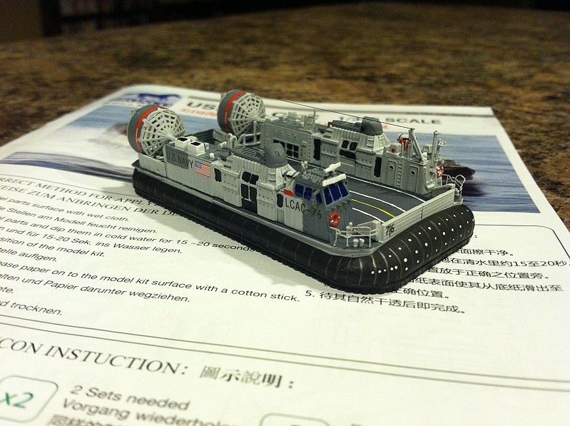 USMC LCAC Hovercraft -- Plastic Model Hovercraft Kit -- 1/350 Scale ...