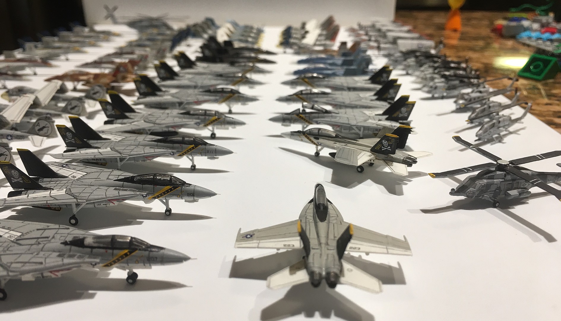 USS Nimitz CVN68 1975 Aircraft Carrier -- Plastic Model Military Ship ...