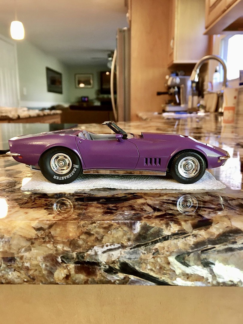 Gallery Pictures AMT 1970 Chevy Corvette Coupe Plastic Model Car Kit 1/ ...
