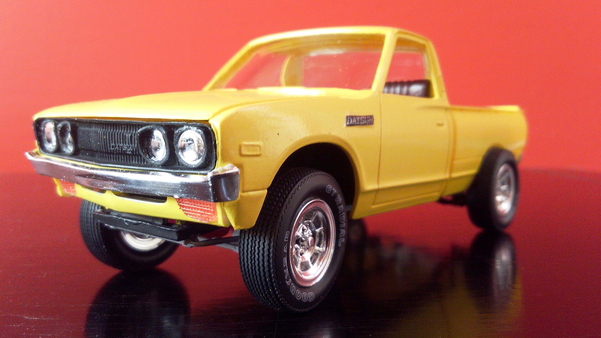 Gallery Pictures MPC 1975 Datsun Pickup Truck Plastic Model Truck ...