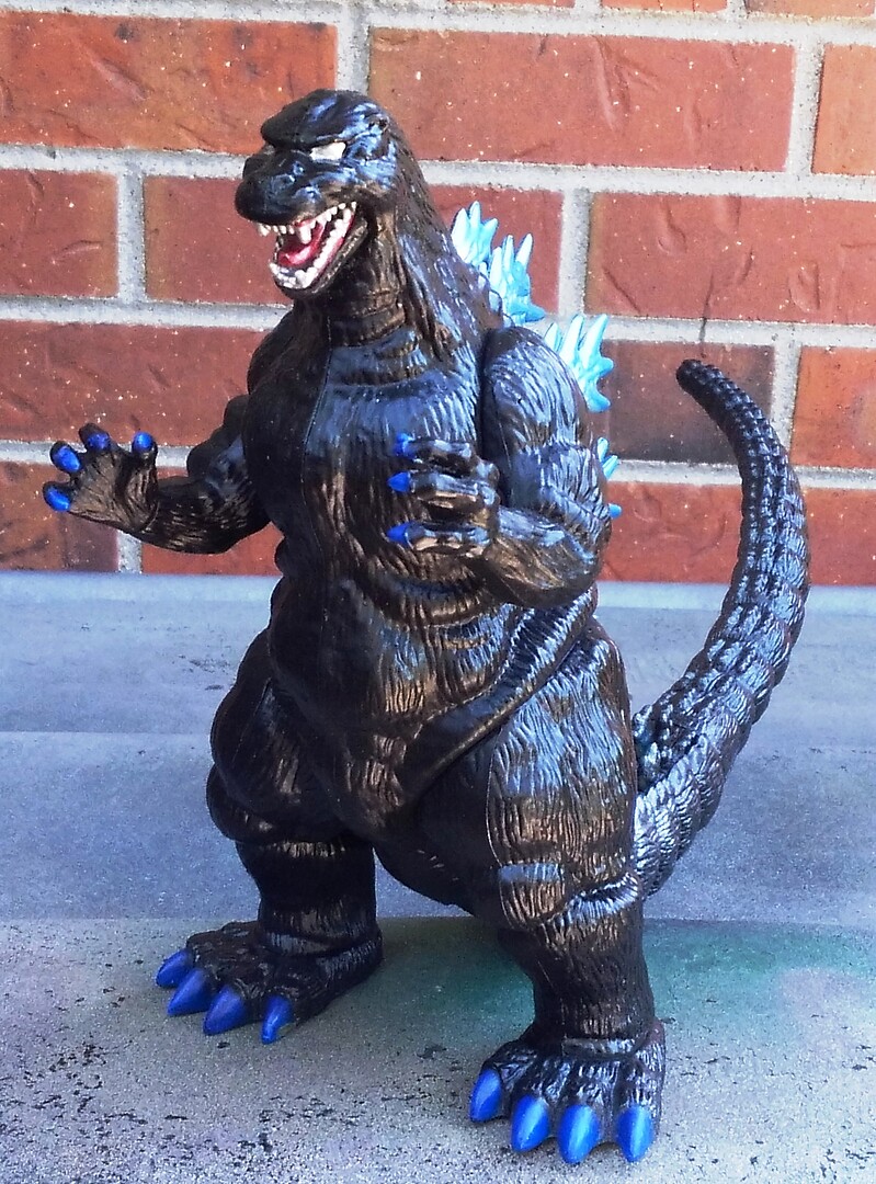 Godzilla Figure (Snap) -- Plastic Model Celebrity Figure Kit -- 1/250 ...