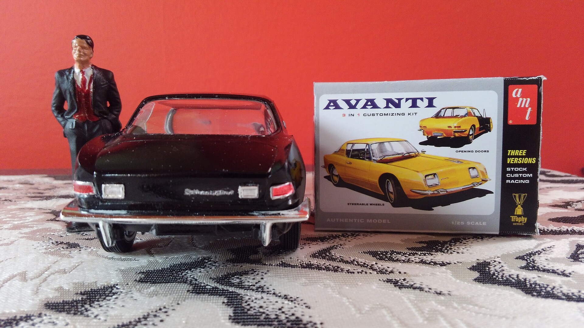 1963 Studebaker Avanti Sport Coupe -- Plastic Model Car Vehicle Kit ...