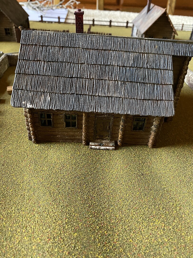 Russian 2-Story Log House (Snap) -- Plastic Model Military Diorama Kit ...