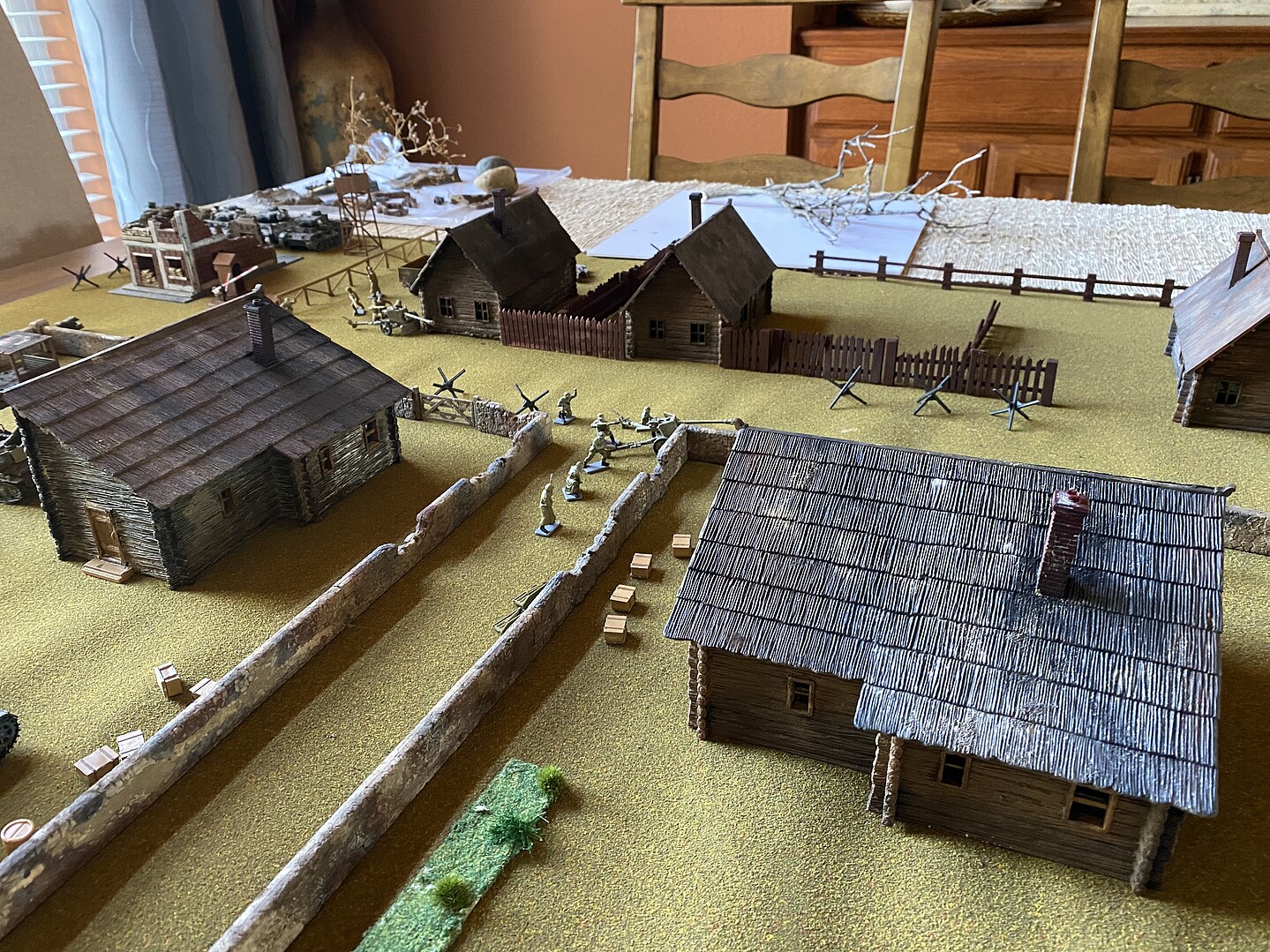 Russian 2-Story Log House (Snap) -- Plastic Model Military Diorama Kit ...