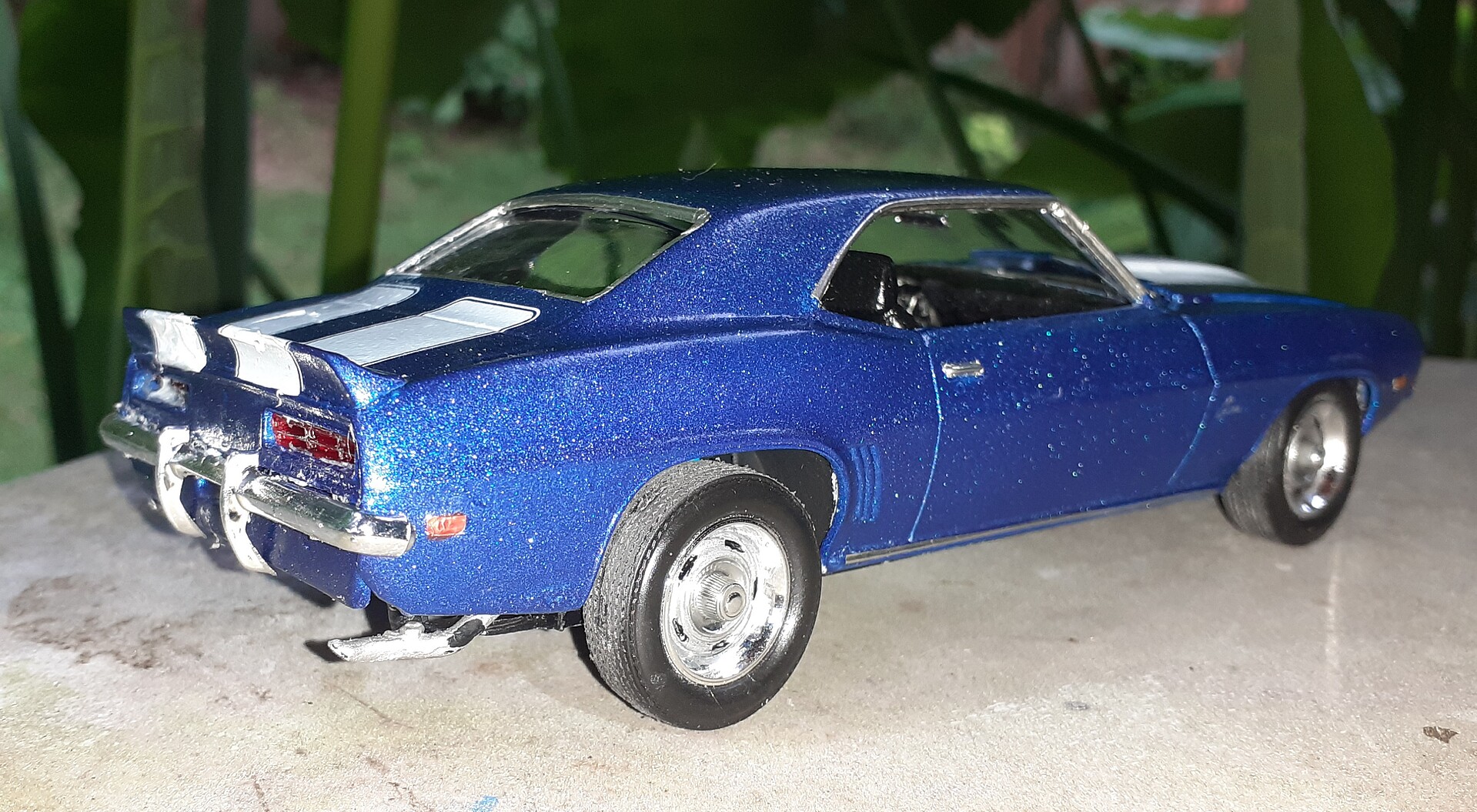 1969 Camaro Z28 RS -- Plastic Model Car Kit -- 1/25 Scale -- #857457 ...